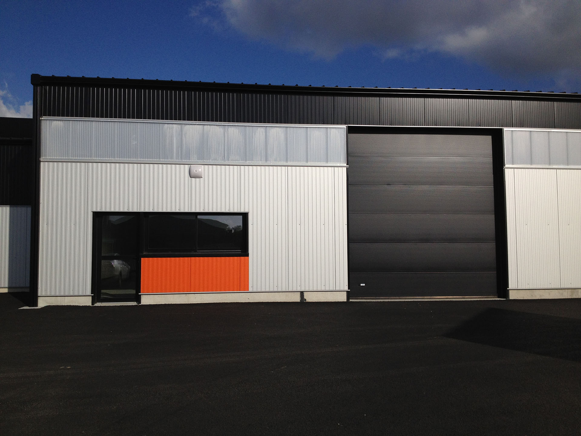 Bâtiment commercial